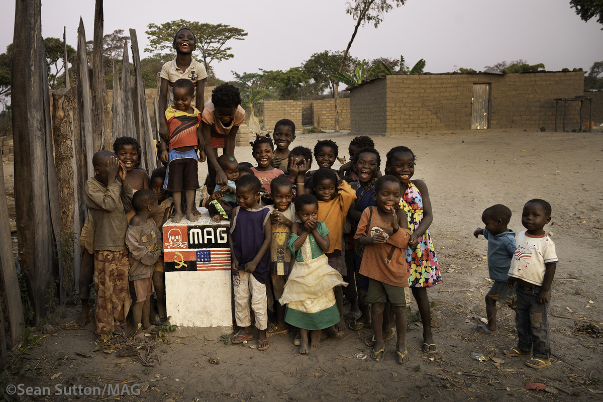 Lucusse in Angola celebrates landmine free status | MAG